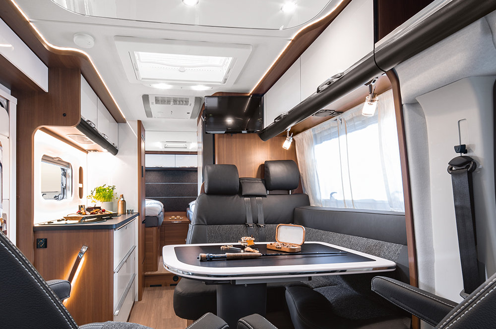 LMC Cruiser Premium T 701 G - Wohnmobile & Reisemobile auf www.careiwo.de