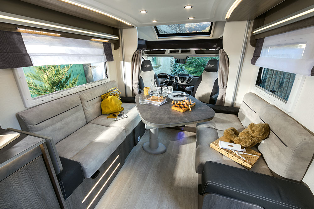 Smart Lounge: Challenger - www.careiwo.de