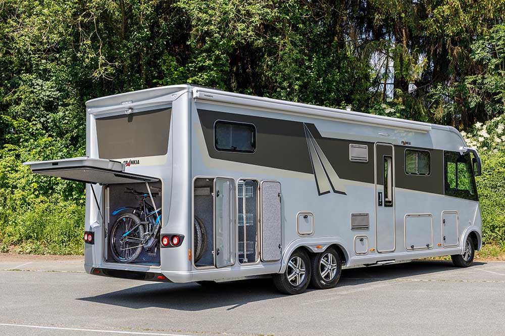 Frankia F-Line I 890 GD - Wohnmobile & Reisemobile auf www.careiwo.de